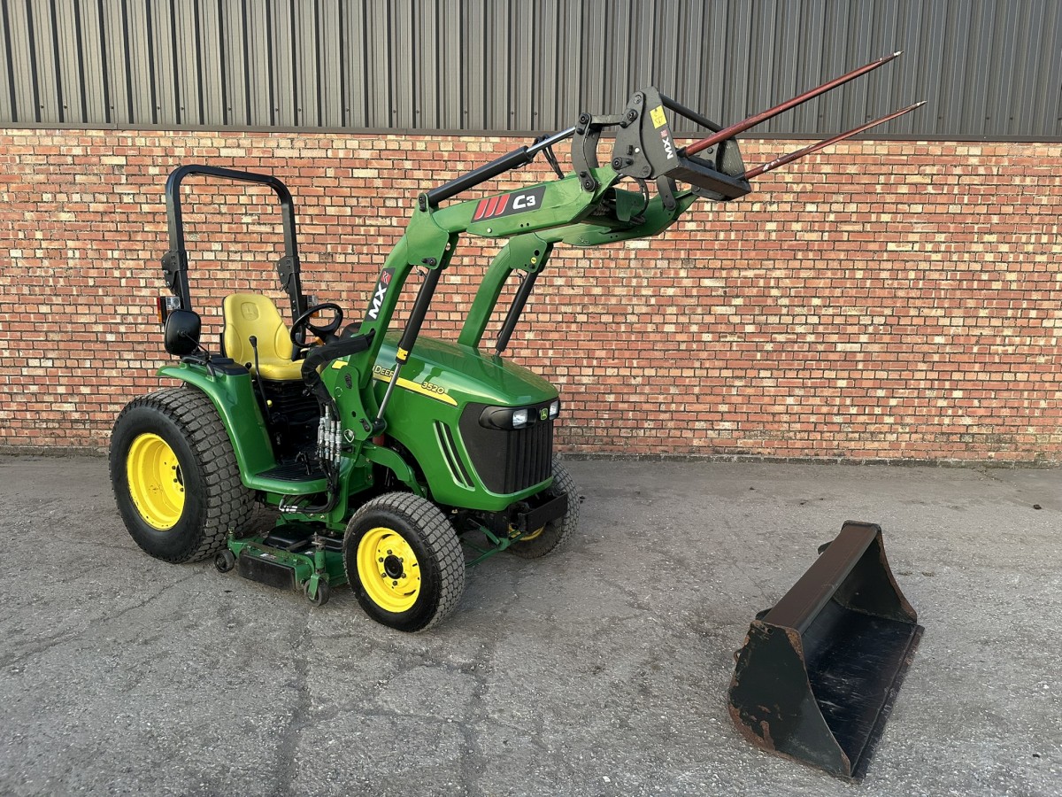 John Deere 3520 and MX Front Loader | Telephone: 01205 750367