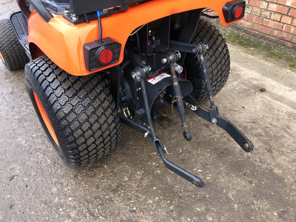 Kioti CS2610 Compact Tractor | Telephone: 01205 750367