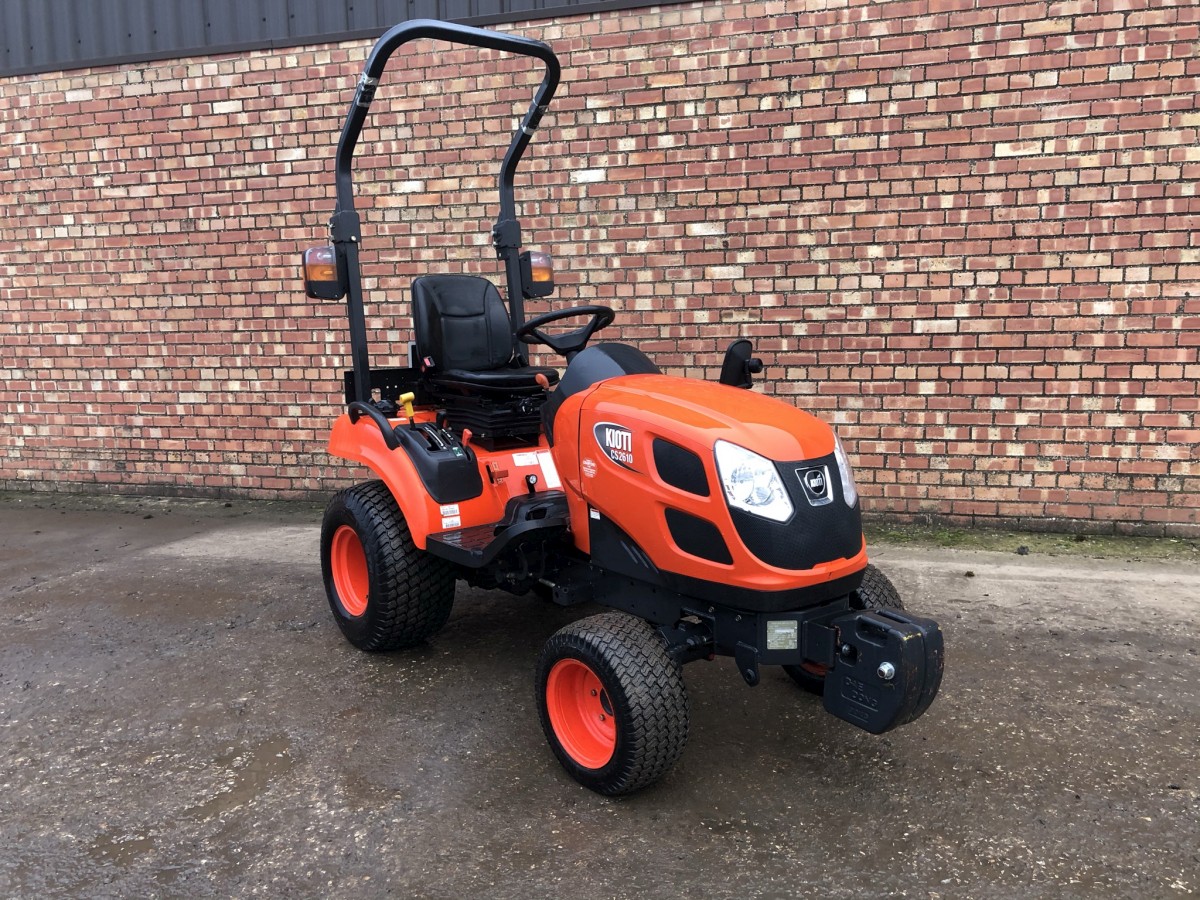 Kioti CS2610 Compact Tractor | Telephone: 01205 750367