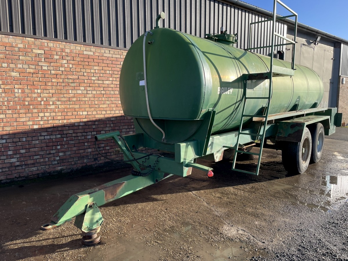 Bailey Water Bower | Telephone: 01205 750367