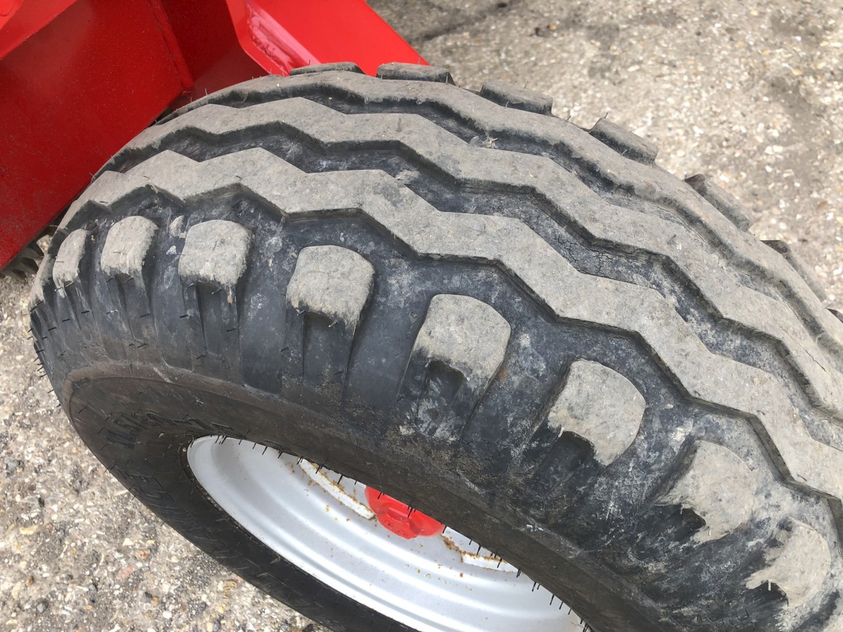 HE-VA VIP Cambridge Rolls | Telephone: 01205 750367