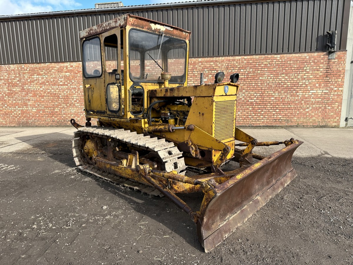 Track Marshall 105 Dozer | Telephone: 01205 750367