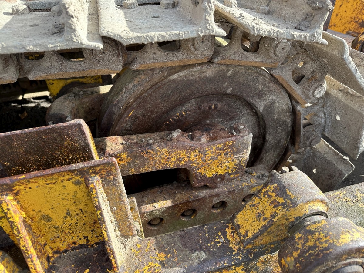 Track Marshall 105 Dozer | Telephone: 01205 750367