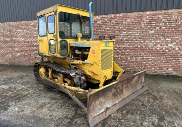 Telephone: 01205 750367